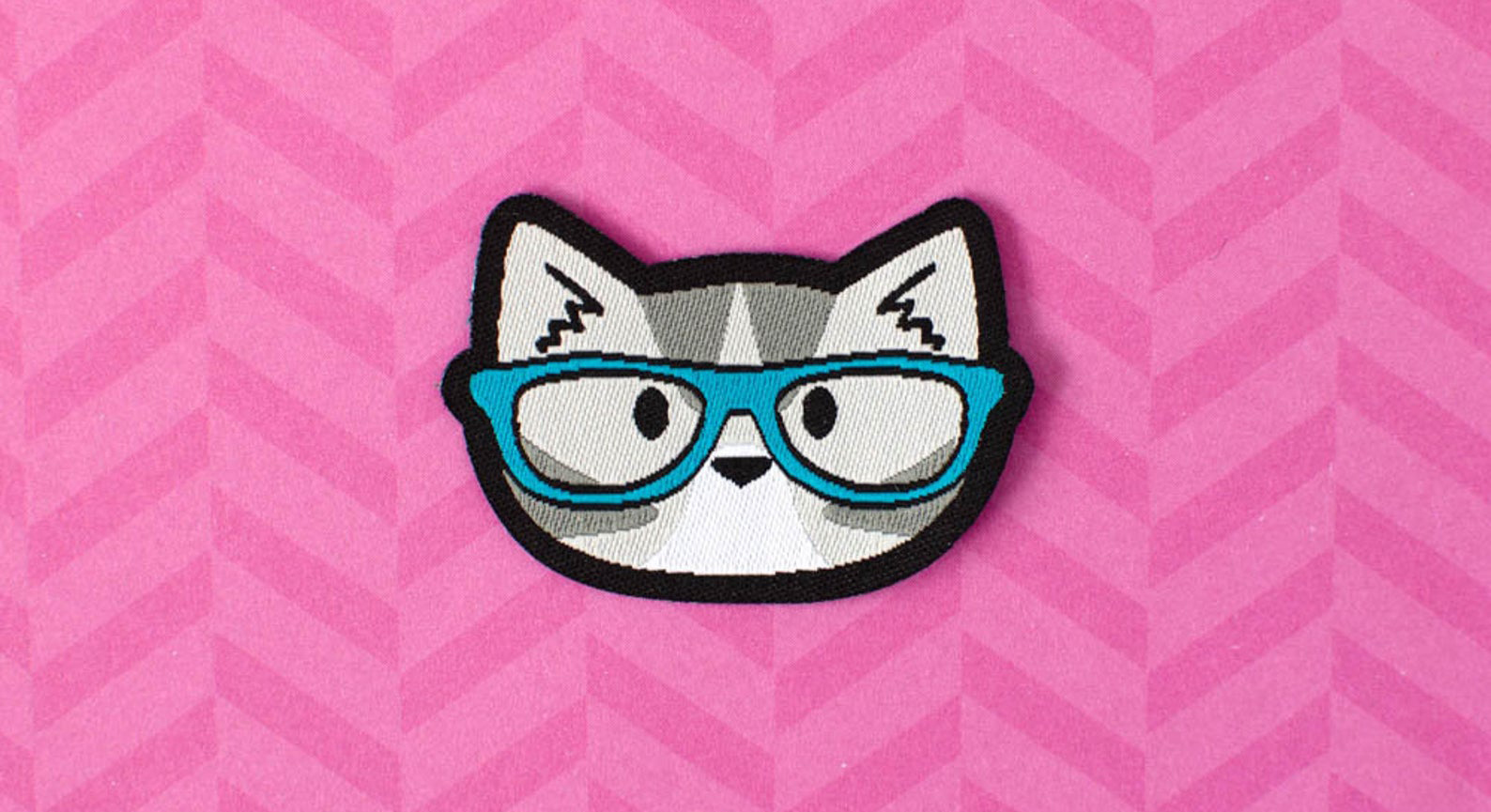 25 Embroidered Cat Patches To Adorn All Your Things • hauspanther